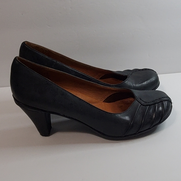 gentle souls | Shoes | Gentle Souls Charcoal Square Front Shoes | Poshmark
